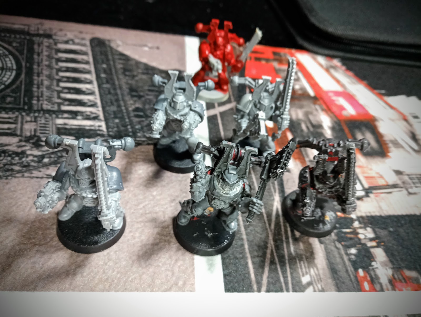 Cake for the Blood God: Khorne Berserkers and Chaos Rhino