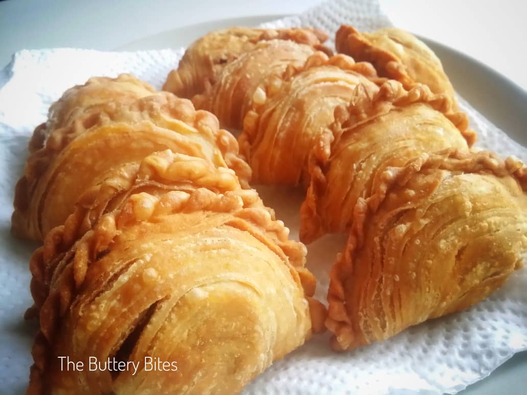 Resepi Karipap Pusing Inti Sardin Rangup ( Sukatan Cawan) | The Buttery ...