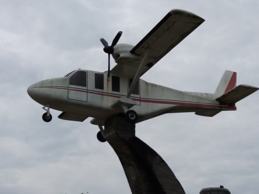 AIRPLANE SCALE MODELKIT: 2018