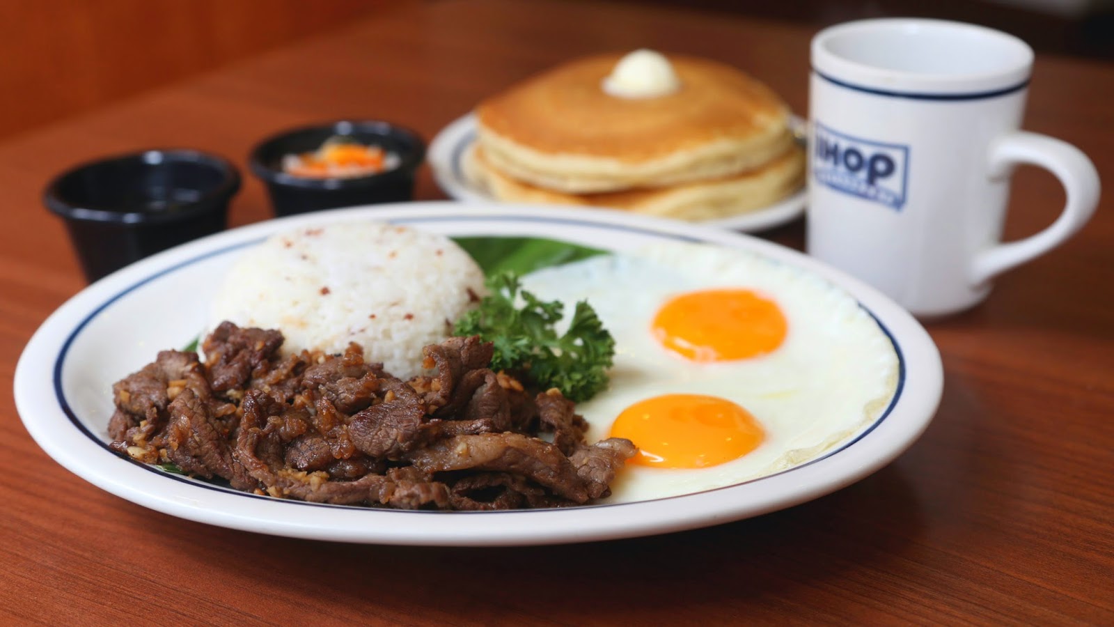 #CoffeeWithKai: Best of both worlds: iHOP pancakes and Pinoy breakfast