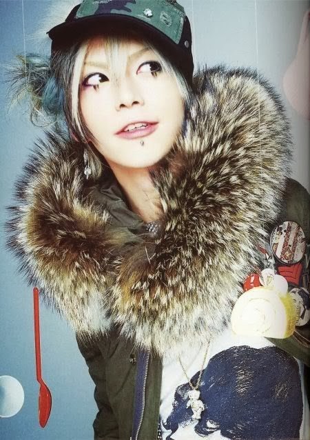 Tsukachigazeisme: [PICT] Another Choo Kawaii Takeru-kun (Vo, SuG) Picts!