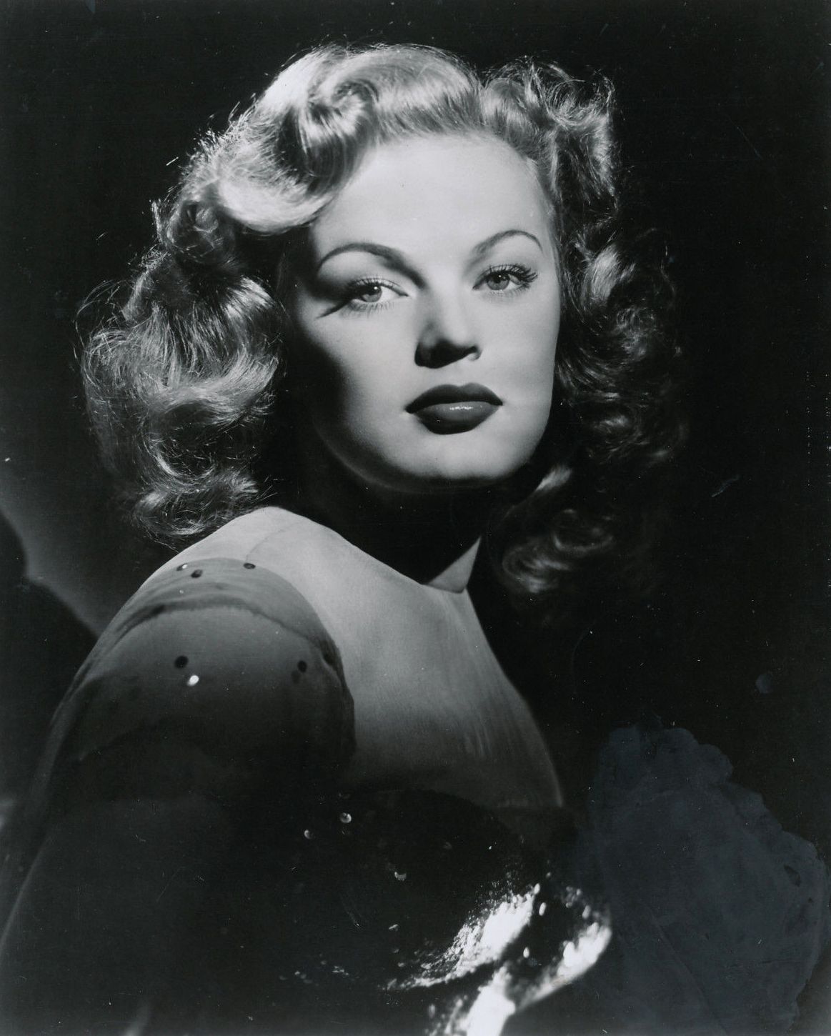 Dazzling Divas: June Haver