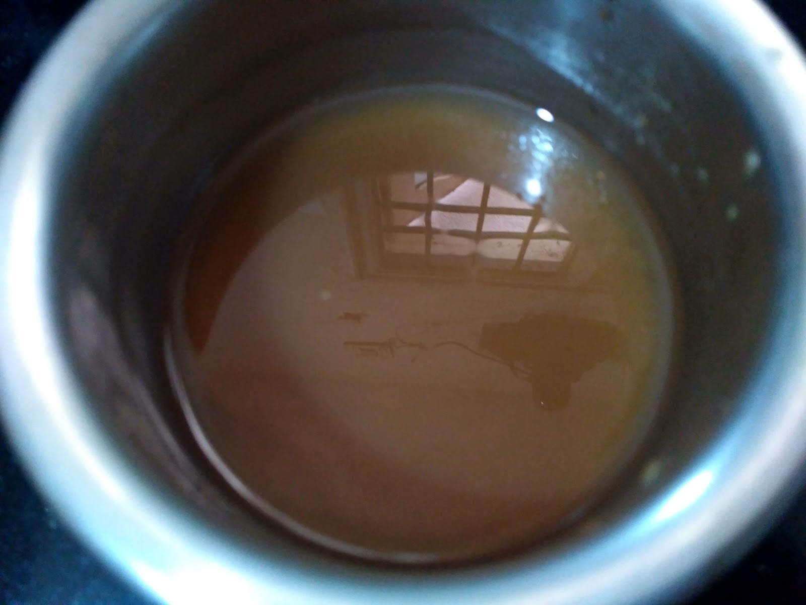 Udaitha muttai puli kulambu / egg drop kulambu