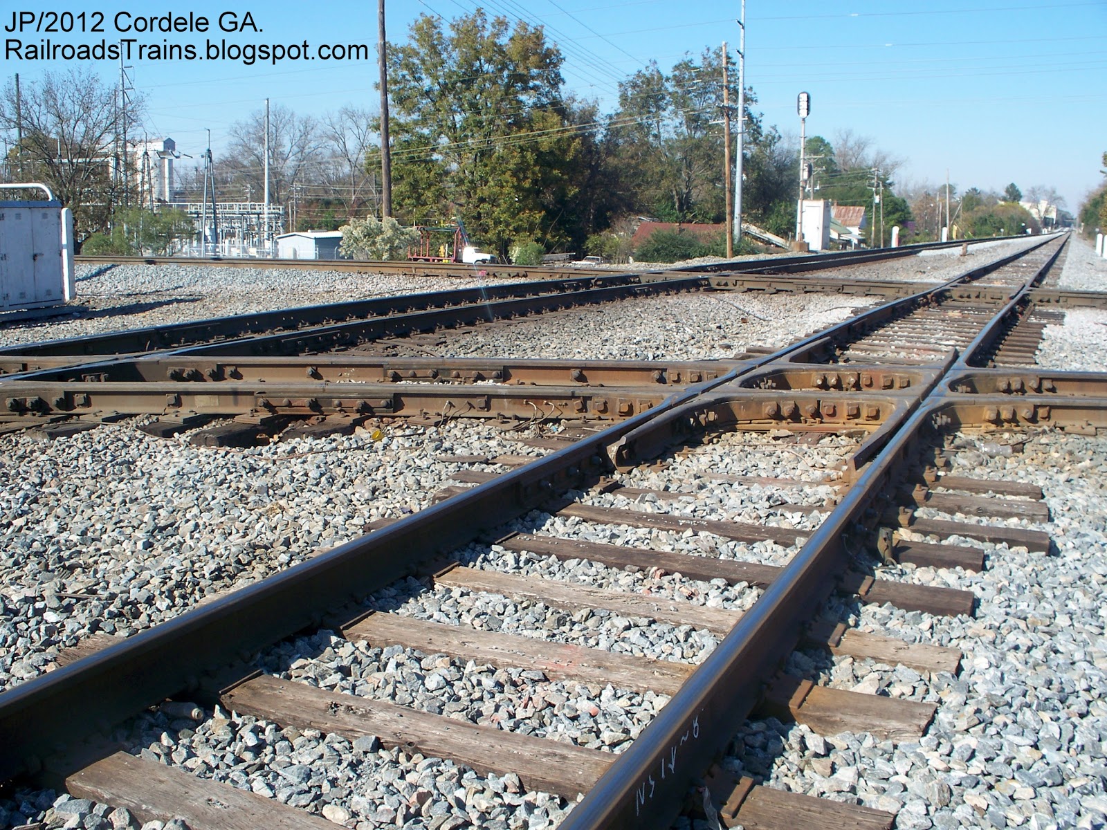 RAILROAD Freight Train Locomotive Engine EMD GE Boxcar BNSF,CSX,FEC ...