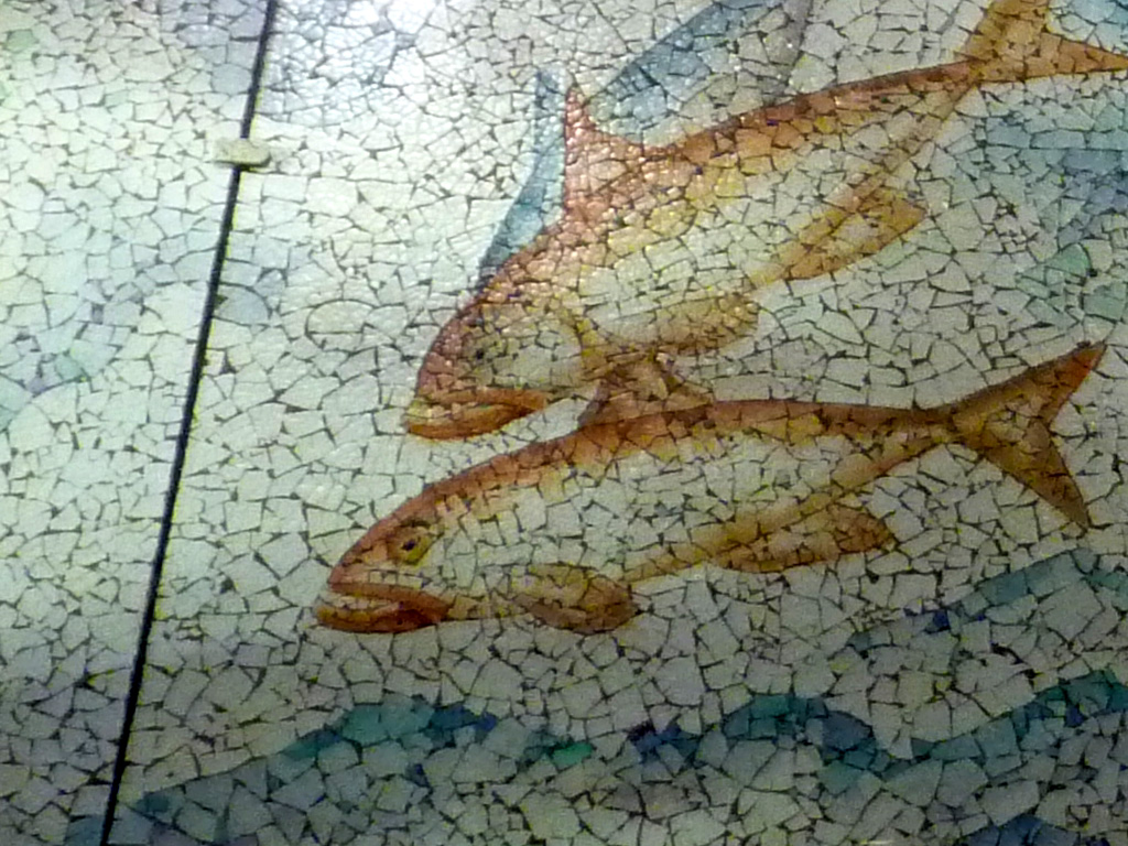 Architecture Tourist: Dinning under Athos Menaboni's Eggshell Mural