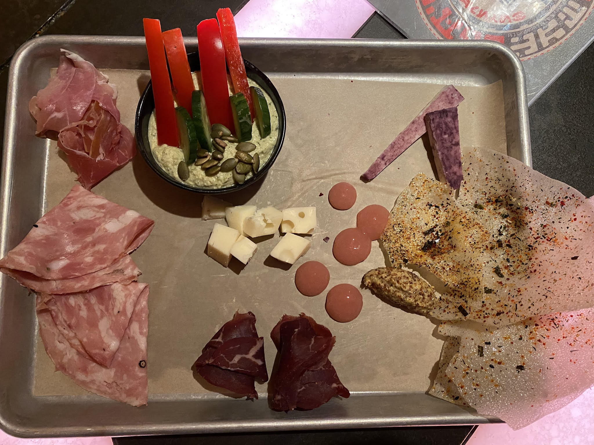 Hawaii Mom Blog: Disneyland's Oga's Cantina at Galaxy's Edge