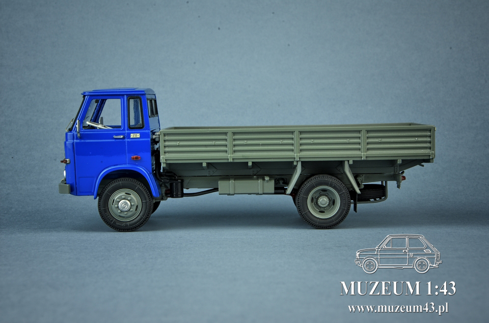 FSC Star 28 1:43 Polish Resin Models - Muzeum 1:43