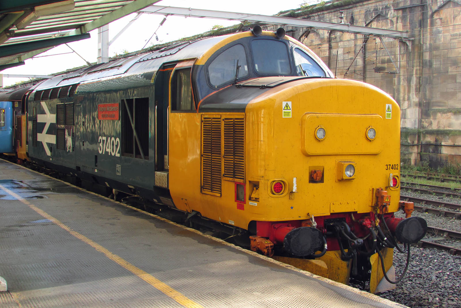 47s and other Classic Power at Southampton: Cumbrian Coast Class 37s ...