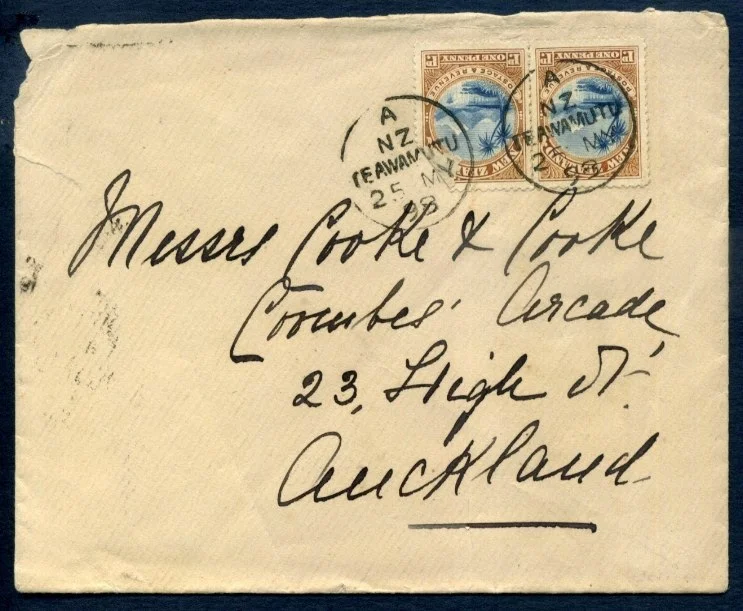 1900 4d Lake Taupo Invert.