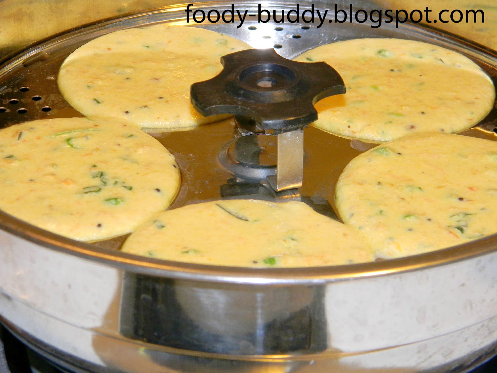 Foody - Buddy: RAVA IDLY - BREAKFAST RECIPES