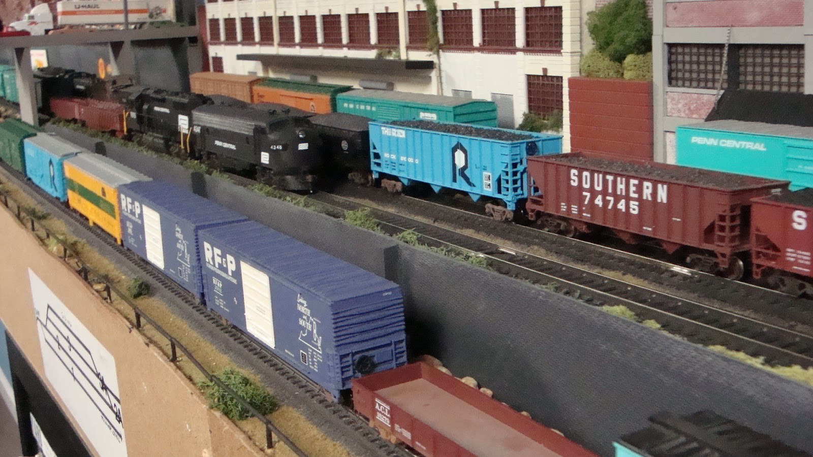 New York Central Train Layout: April 2017