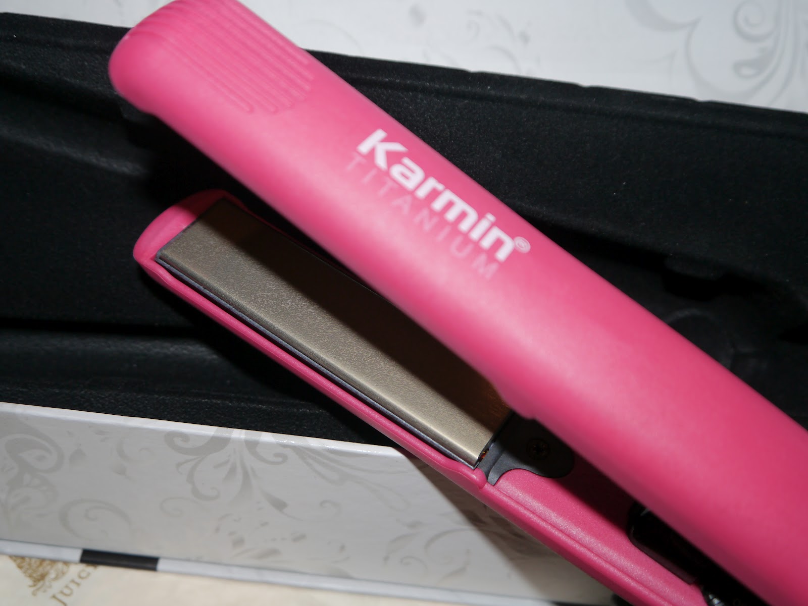Beauty Review: Karmin Professional Titanum Hair Straightener with 1 ...
