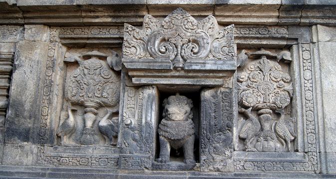 Relief Candi Prambanan yang Masih Menyimpan Misteri ...