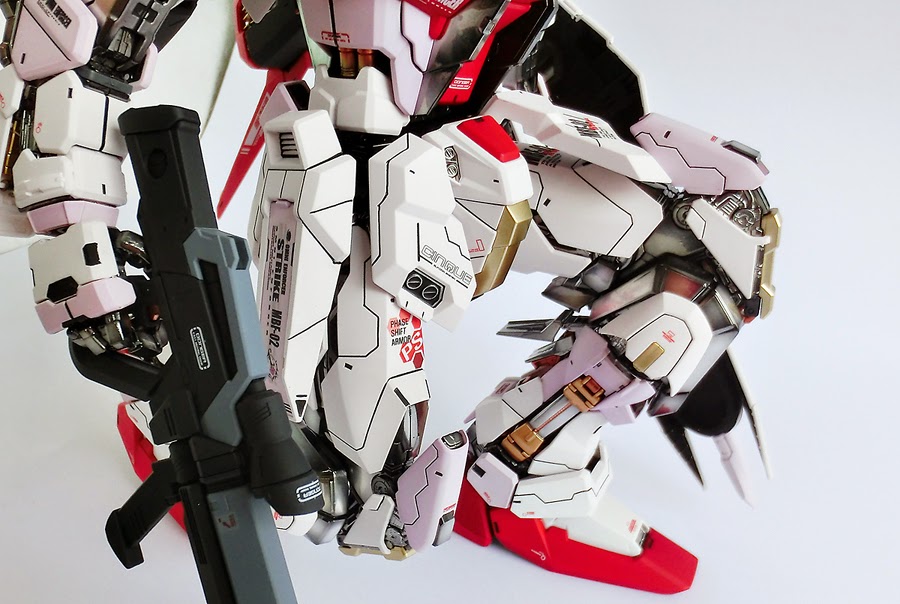 GUNDAM GUY: PG 1/60 Strike Rouge - Customized Build