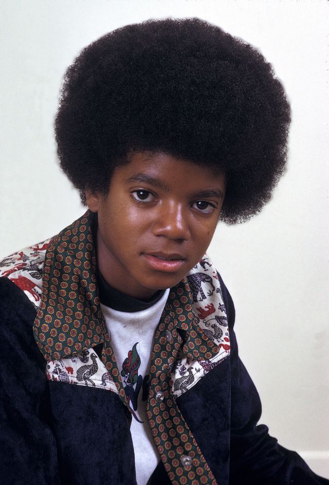 30 Adorable Color Photographs of Michael Jackson as a Teenager in the ...