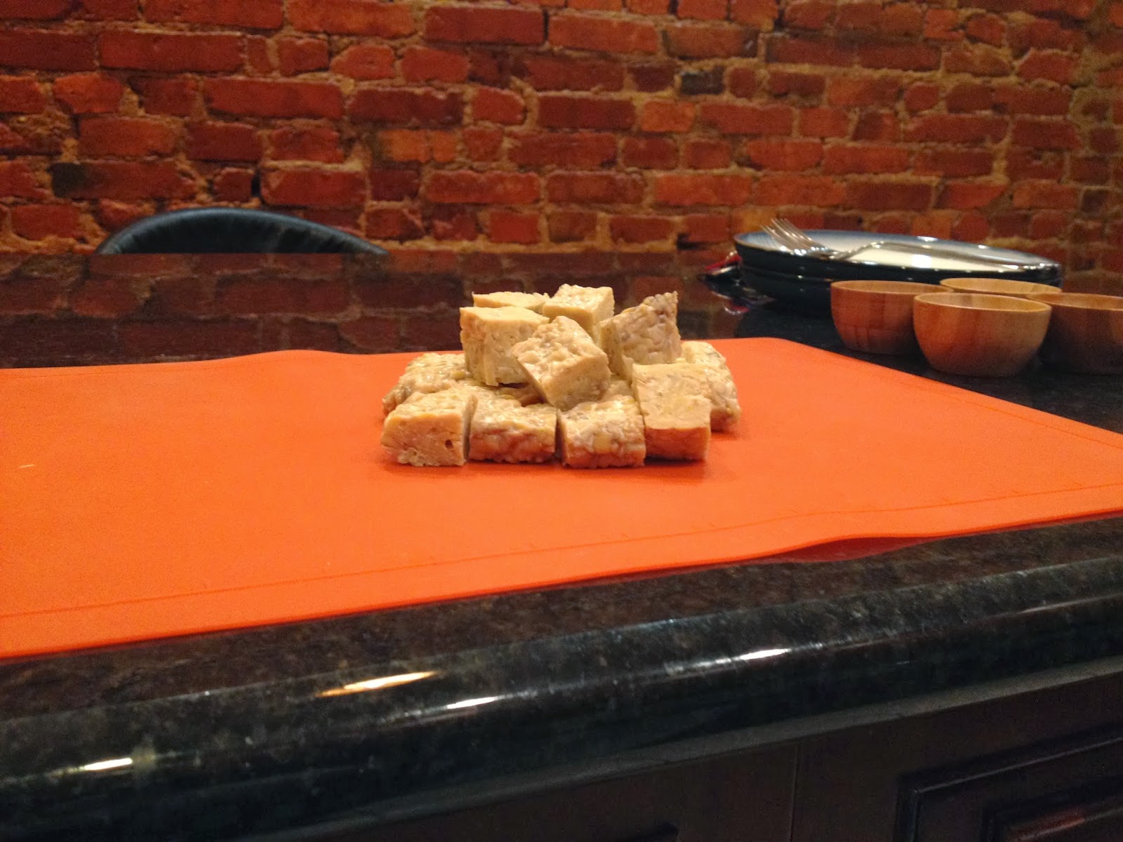 Lez Be Vegan: Tempting Tempeh