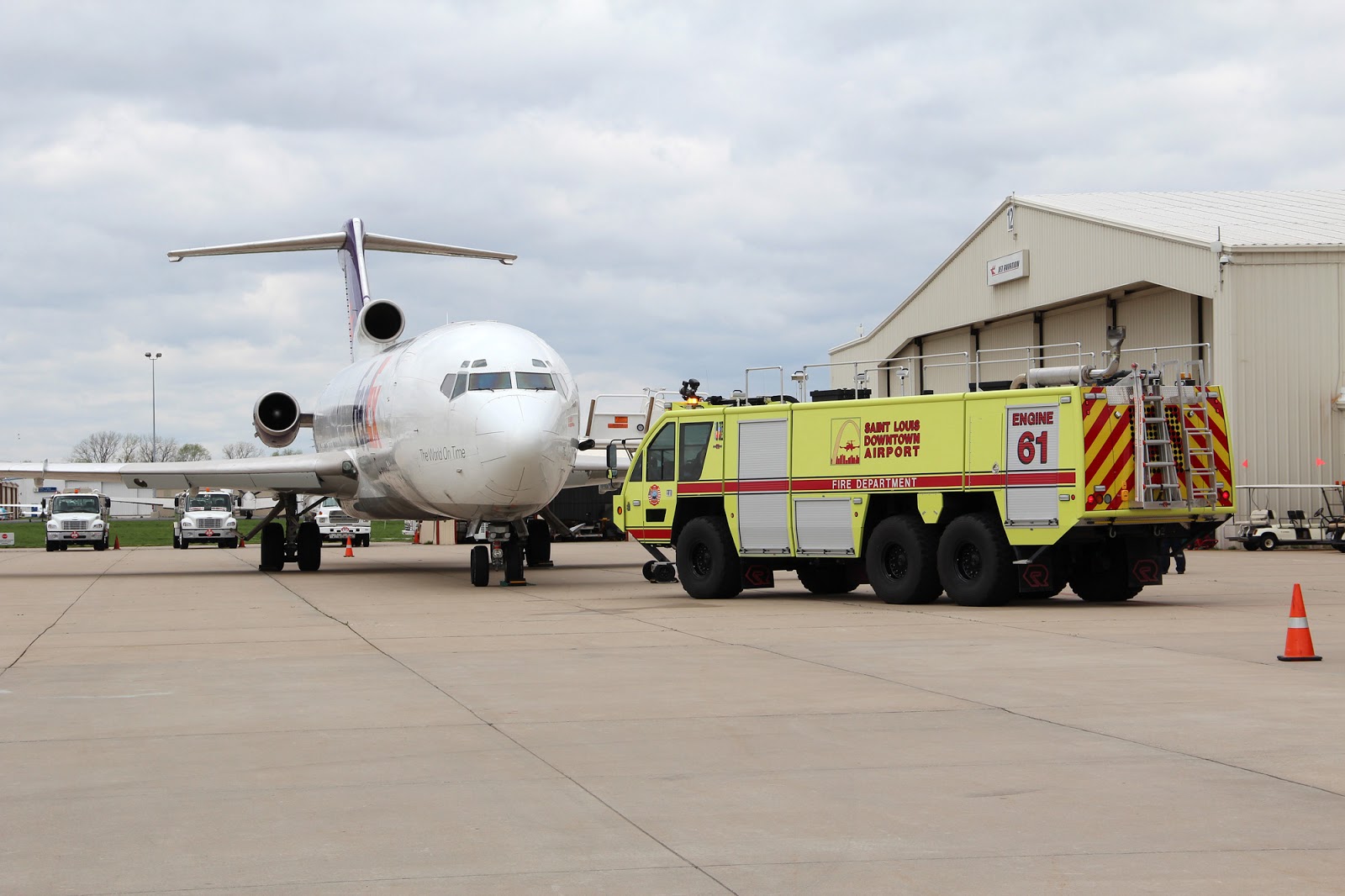The Aero Experience: Donated FedEx Express Boeing 727 to Become Part of ...