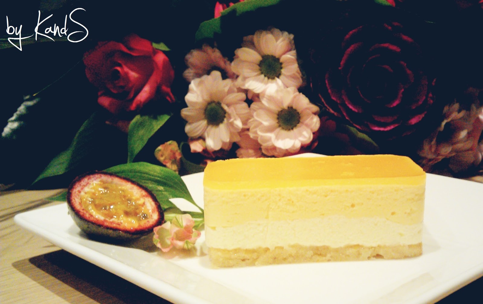 Knife'n Spoon: Entremet Fruits de la Passion et Chocolat blanc