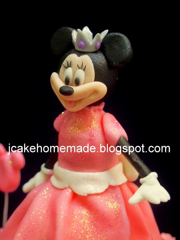 Jcakehomemade: Minnie Mouse birthday cake and cupcakes米妮蛋糕