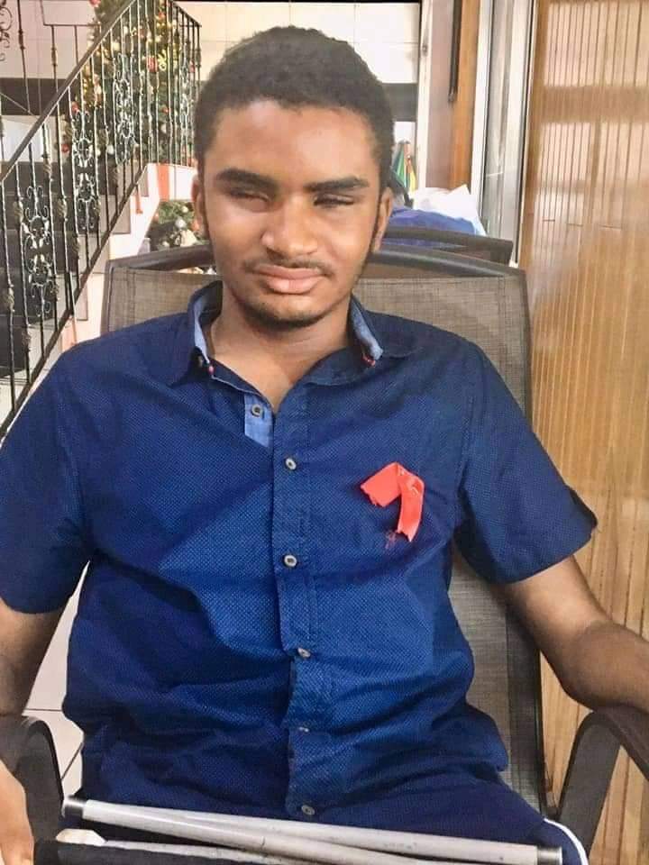 Height : How tall is Semah G Weifur?