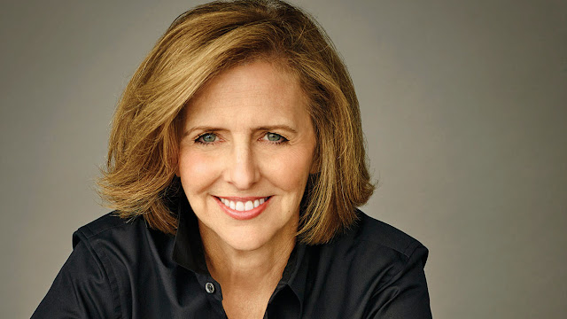 Friday Files & Giveaway - Preppy Empty Nester F