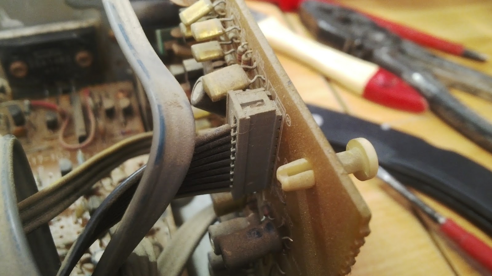 KOVI LAND: JVC AX-555 Felújítása