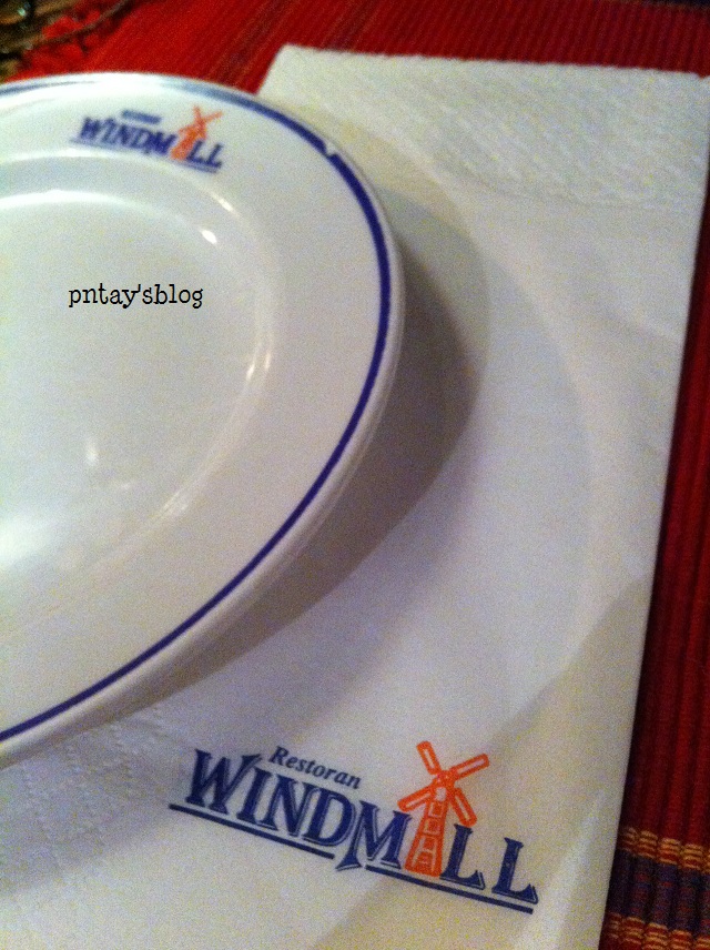 Pn Tay's Blog: Mother's Day Dinner at Windmill Restaurant, Subang Jaya