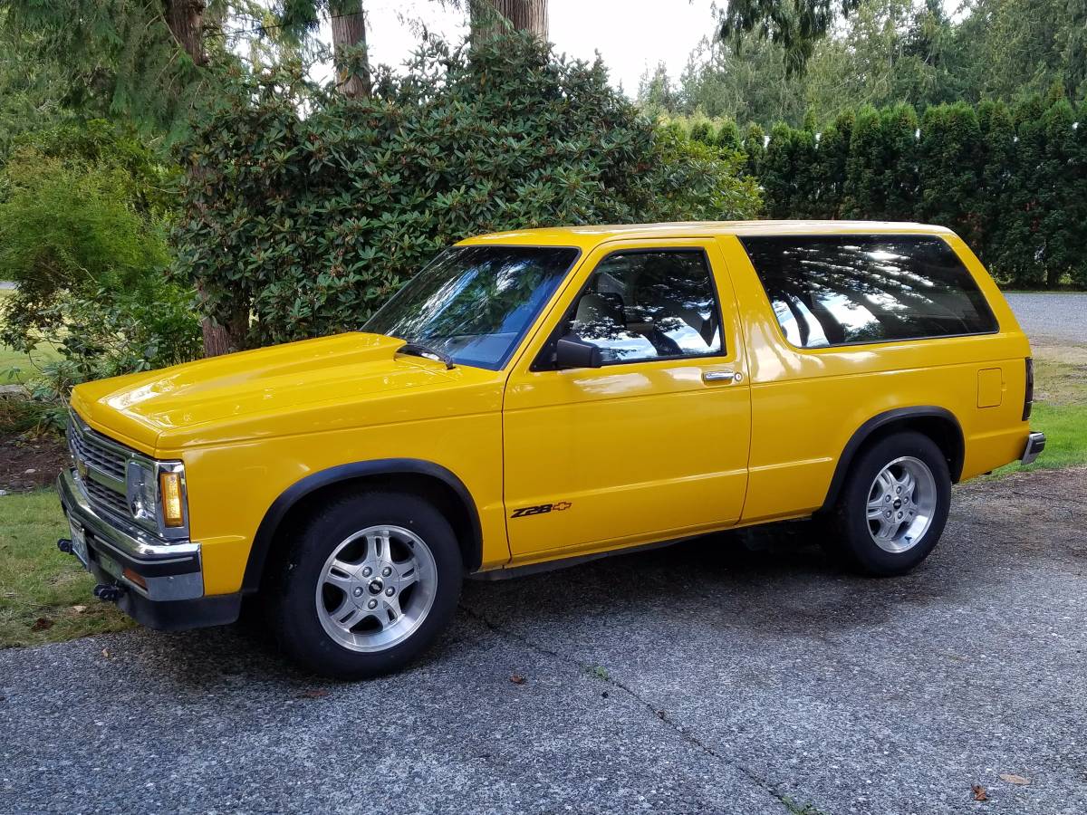 Daily Turismo: A Real Kick In The: 1986 GMC Jimmy LT1 V8