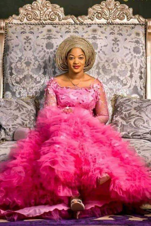 The Exciting World Of OONI's OLORI,HM Queen EVANGELIST SILEKUNOLA ...