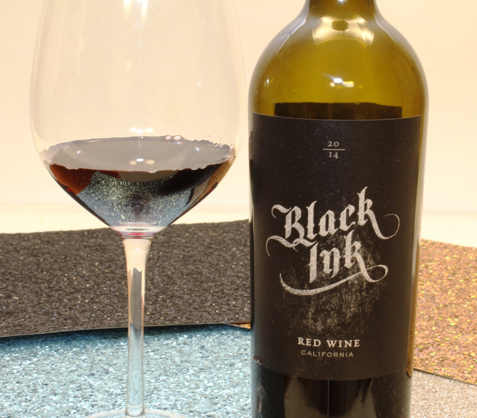 Wine Mizer: BLACK INK RED WINE