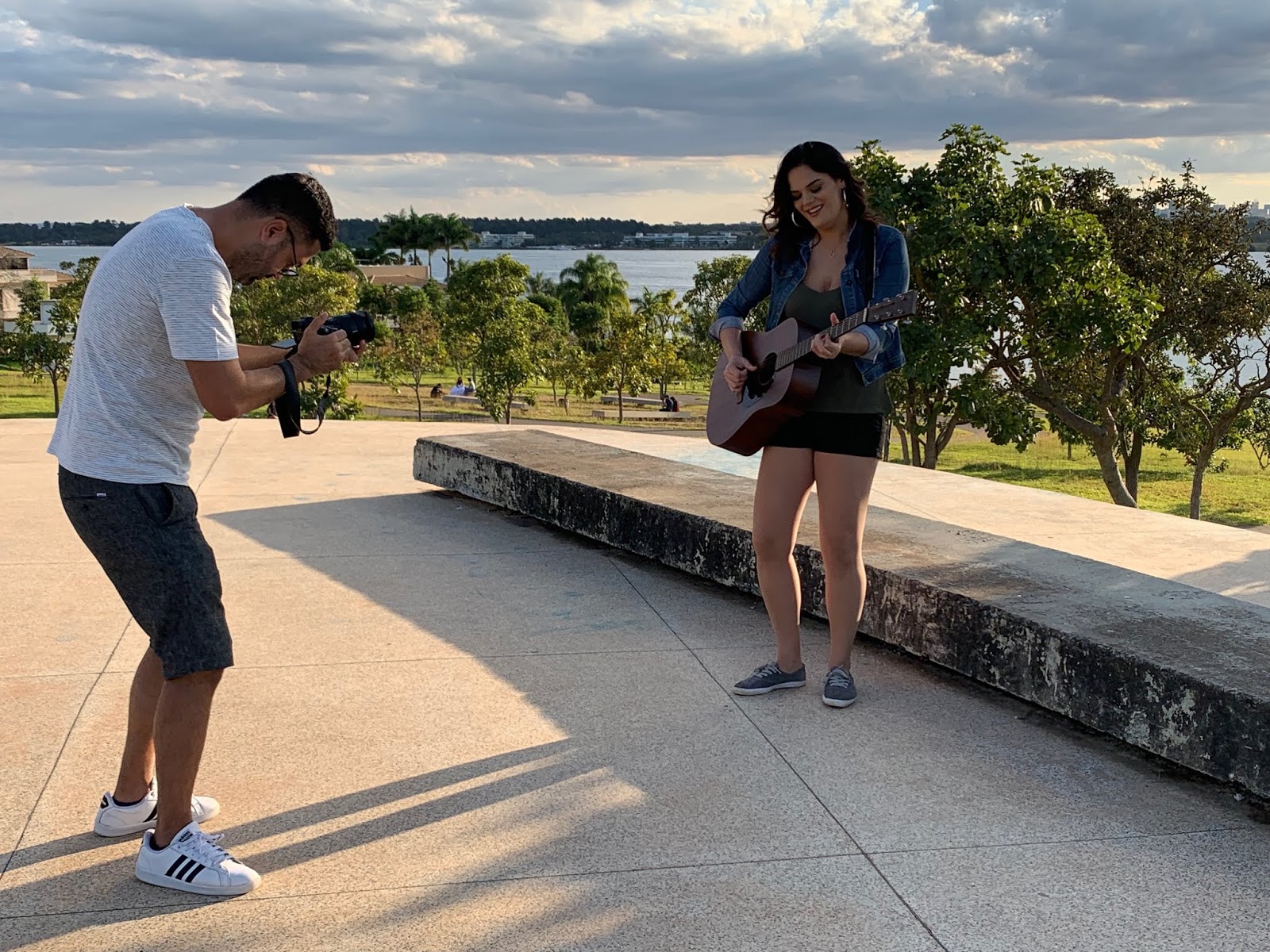 Daniela Firme lança novo clip autoral - Blog do Chiquinho Dornas