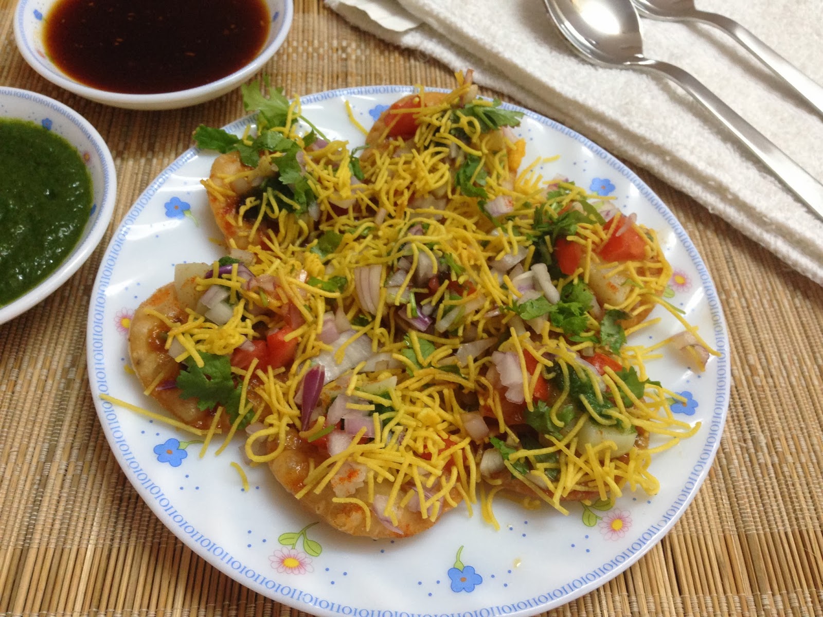 kumari' s kitchen: PAPDI CHAT