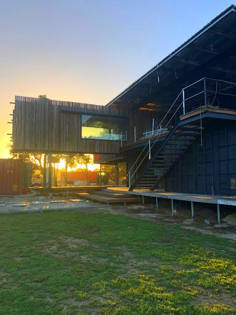 Shipping Container Homes & Buildings: Kaloorup Shipping Container House ...