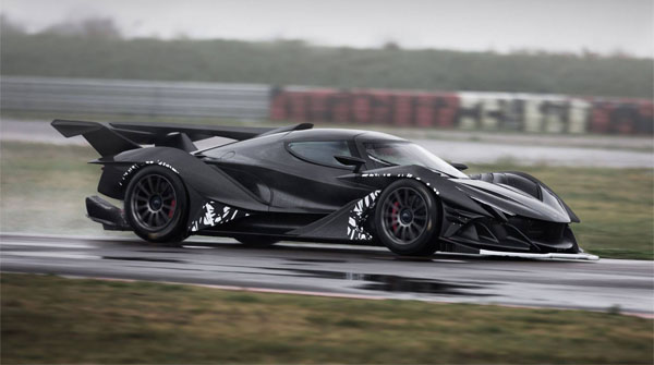 Auto Focus: Apollo Ascending - Maxim