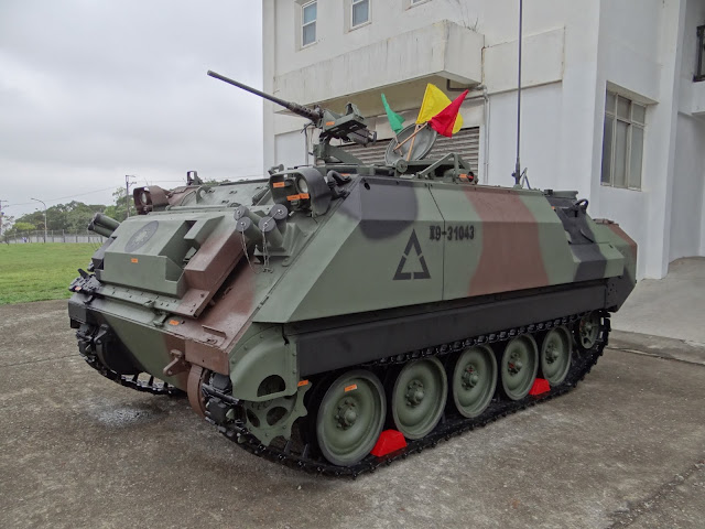 Blair's 軍事,警察及消防攝影: CM21步兵戰鬥車