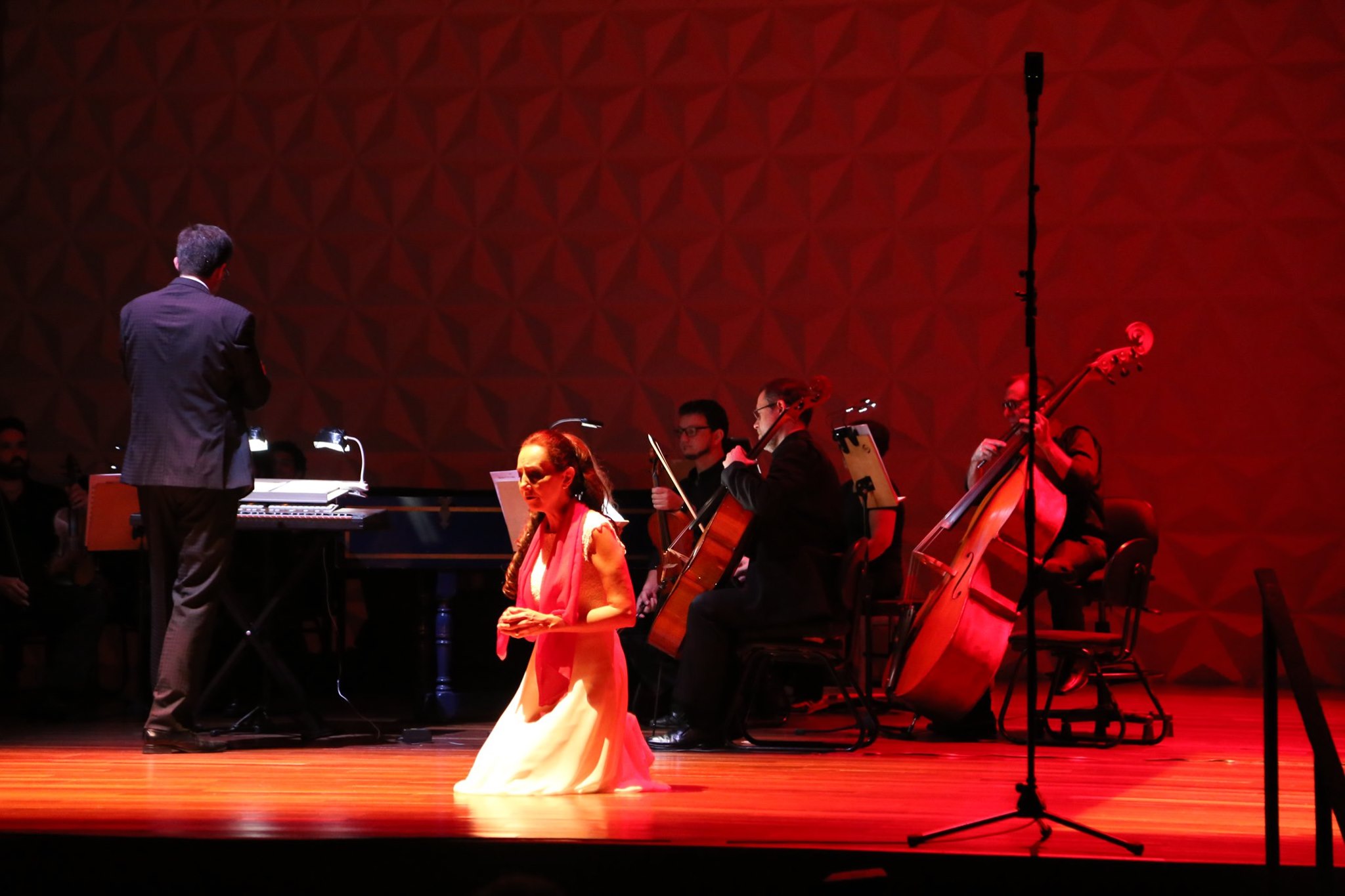 Associação de Canto Coral: Ópera Theodora, primeiro ato, já está ...