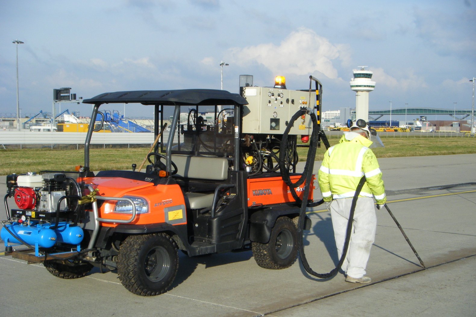 Hydrocell XL: Πάνελ πλήρωσης αρμών διαστολής σε αντικατάσταση του ...