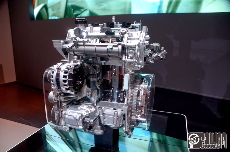 Paris je t'aime... Part 4 - L'Atelier Renault | POWAA Garage