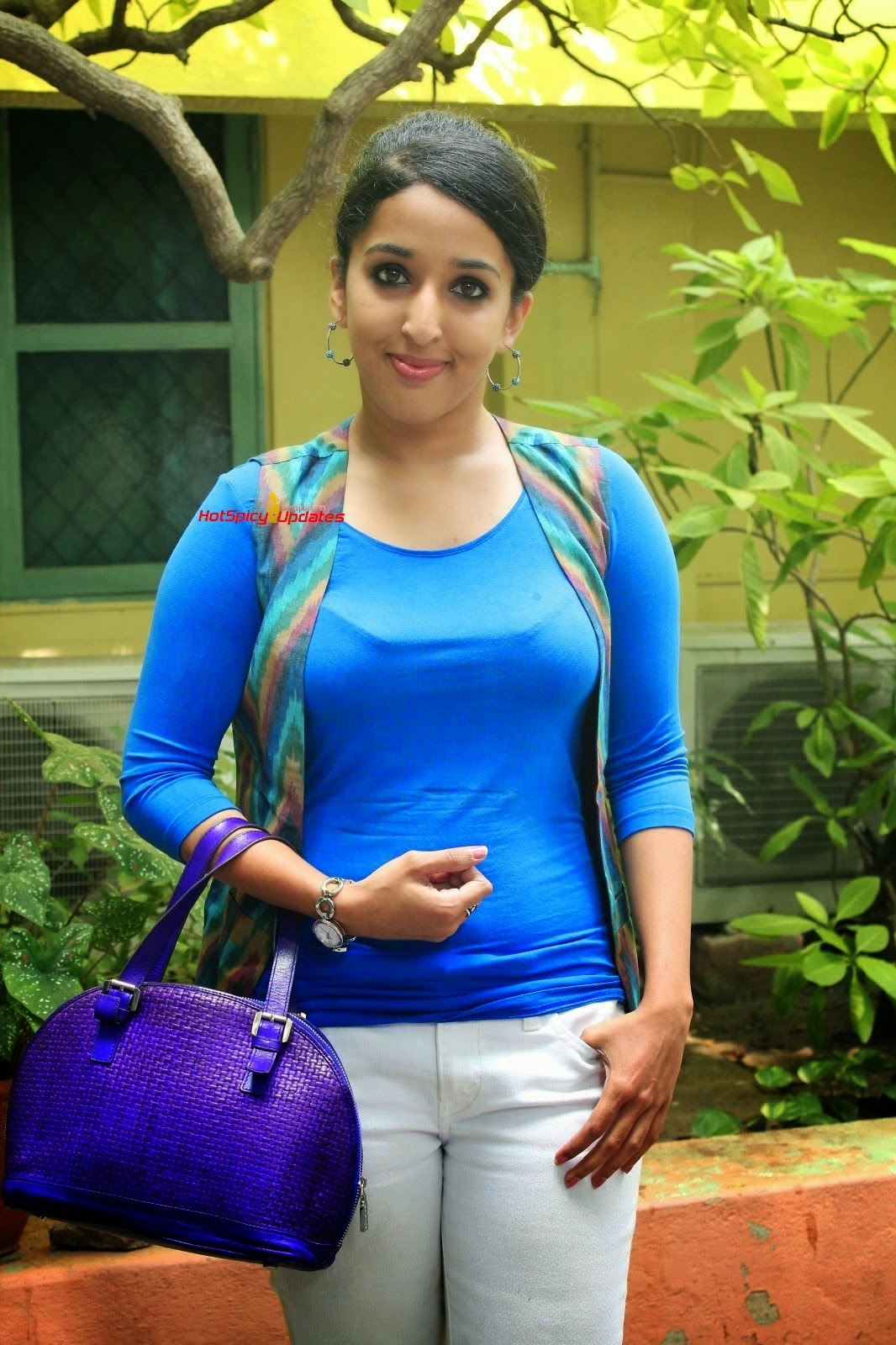 Meghna Latest Cute Stills at Aaah Movie Success Meet | Latest High ...