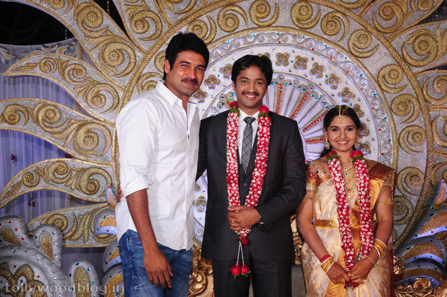 Aryan Rajesh Wedding Reception Photos Stills