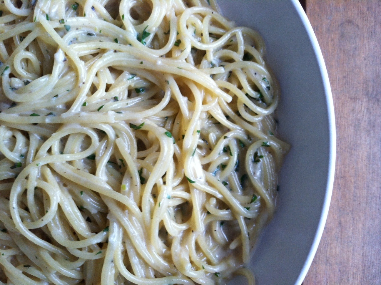 A Taste of Home Cooking: Lighter Creamy Garlic Pasta
