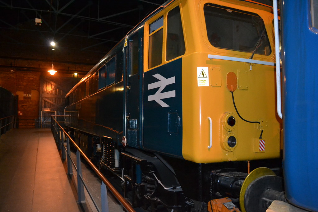 British Diesels and Electrics: Class 87 (BR/GEC Traction 5,000hp AC ...
