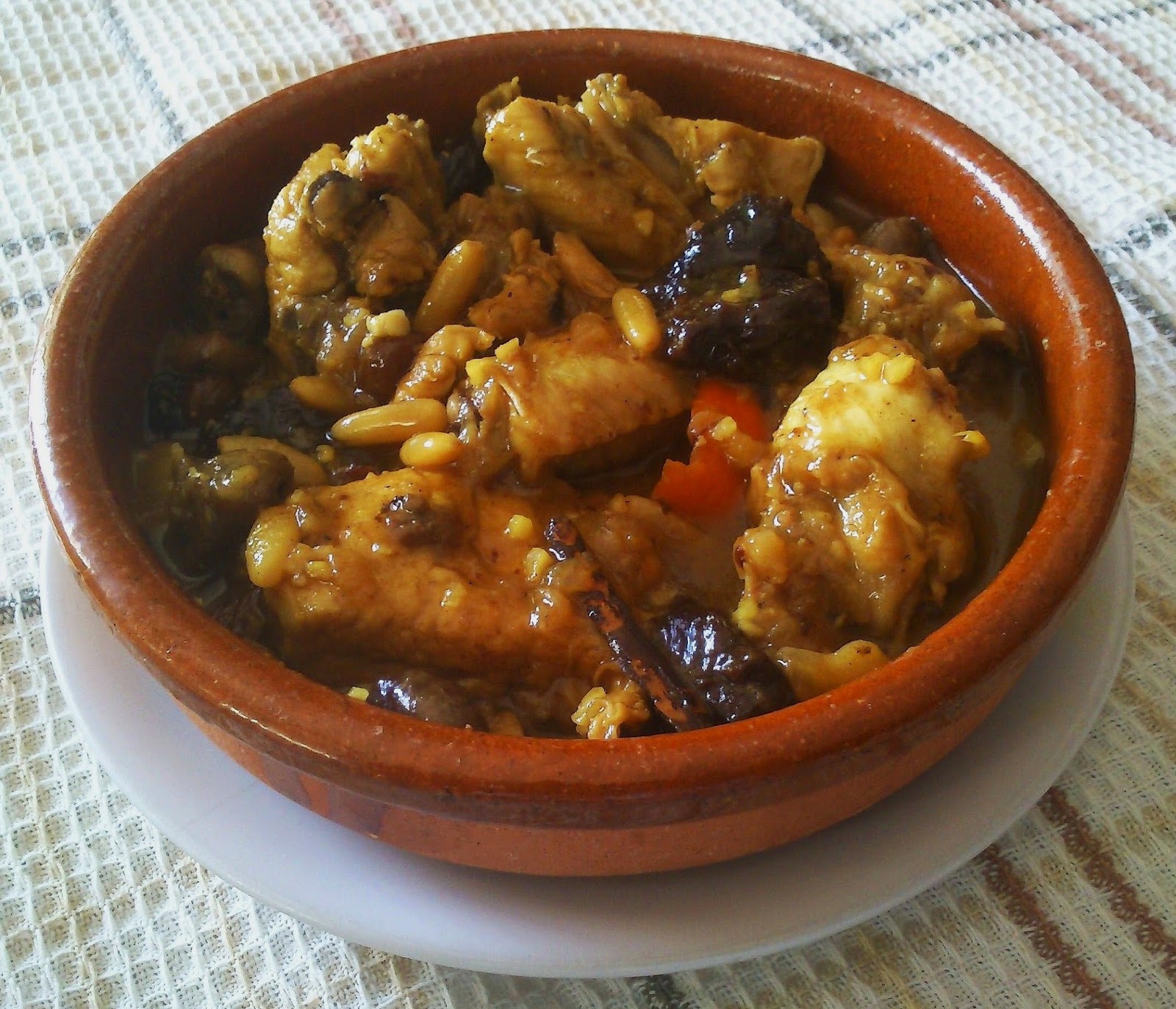 La Cocina de Inma Micó: TAJINE DE POLLO (PLATO ÁRABE)