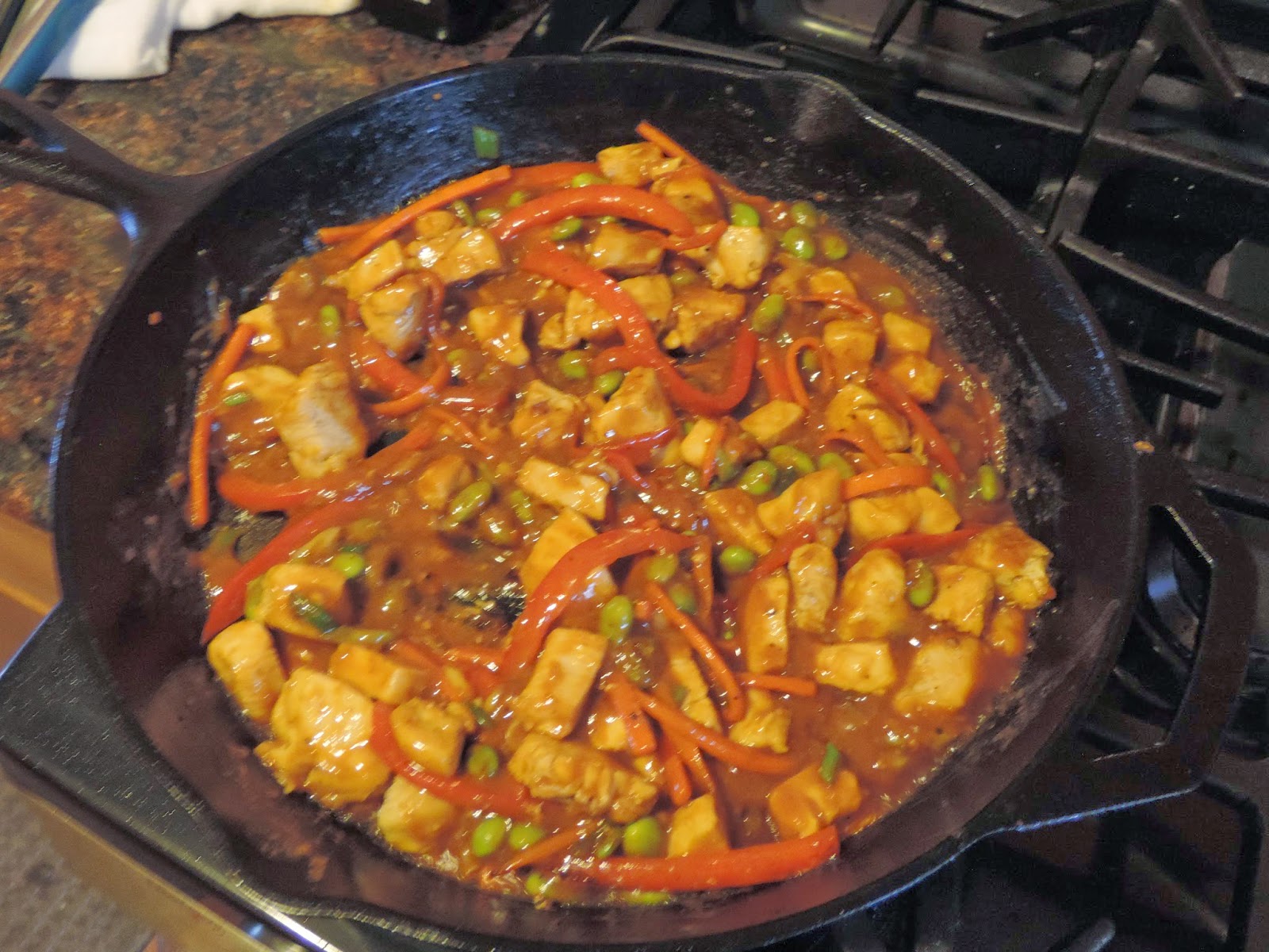 Thai Chicken Pasta with Spicy Peanut Sauce - The Kitchen Wife