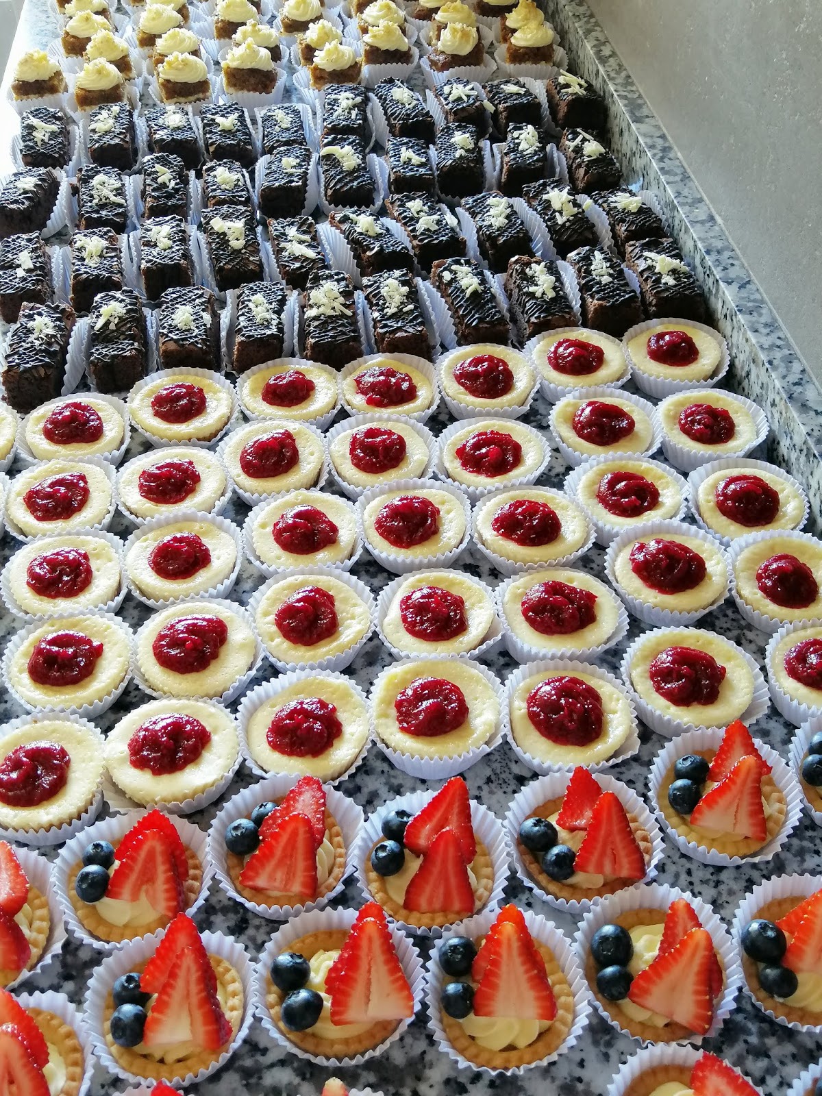 Pastelería Checa: Mini postres