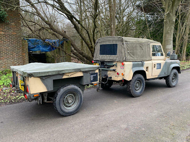 Landrover Defender: Land Rover Defender 90 - Ex-Mill 90, comes complete ...
