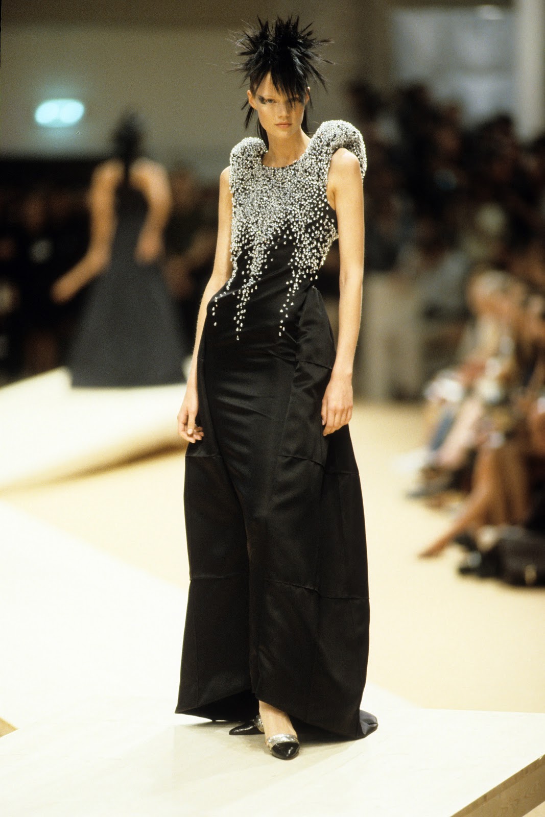 Chanel Fall 1999 Couture | Cool Chic Style Fashion