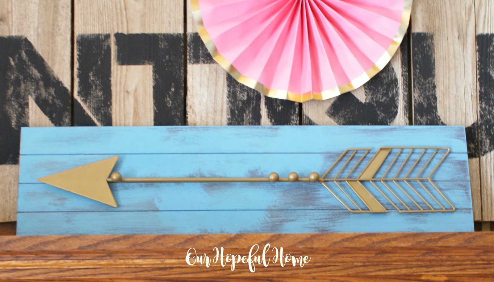 Our Hopeful Home: DIY Rustic Wooden Sign With Arrow