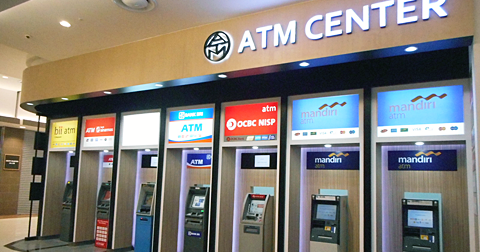 Ways Computers can help : computers in entertainment and banking