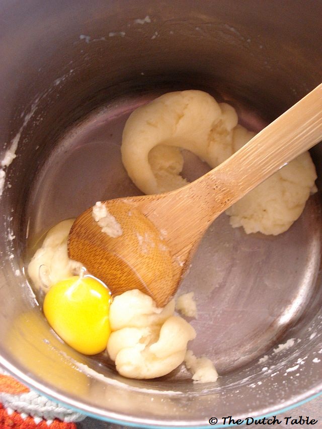 The Dutch Table: Bossche Bollen